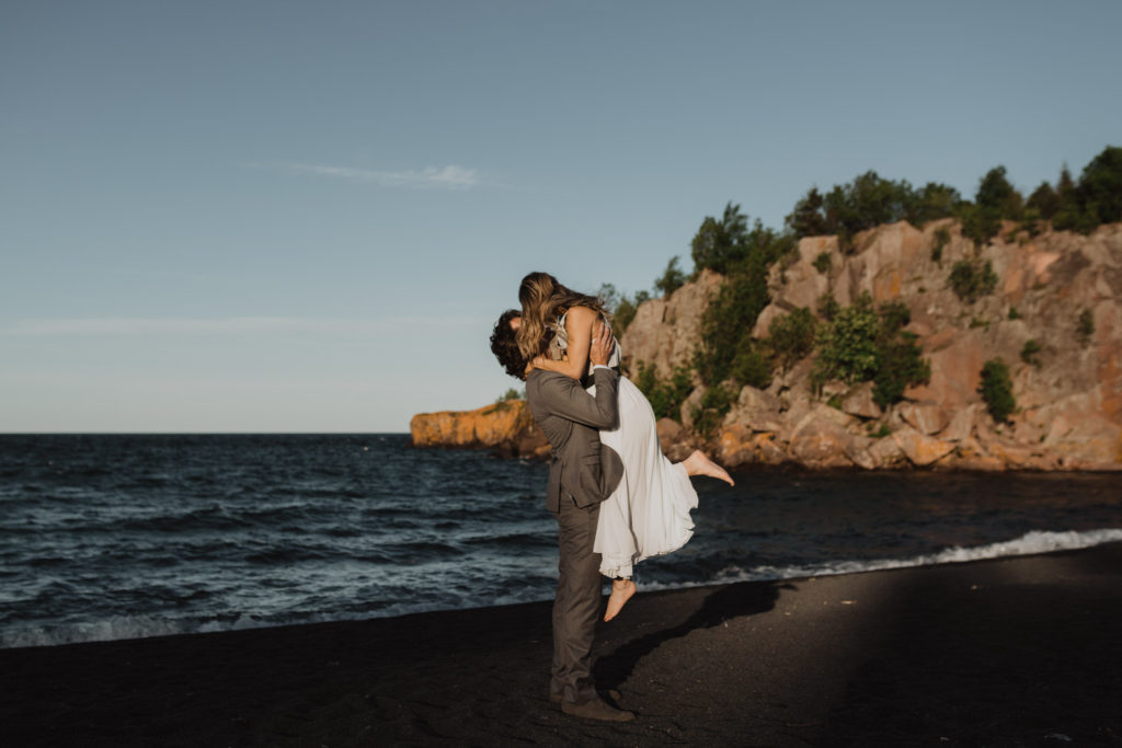 How to Elope in Minnesota - Your Minnesota Elopement Guide - Jessie ...