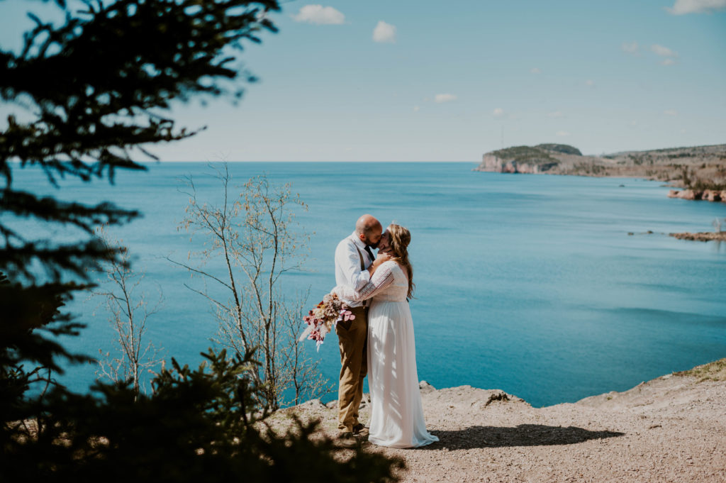 How to Elope in Minnesota - Your Minnesota Elopement Guide - Jessie ...